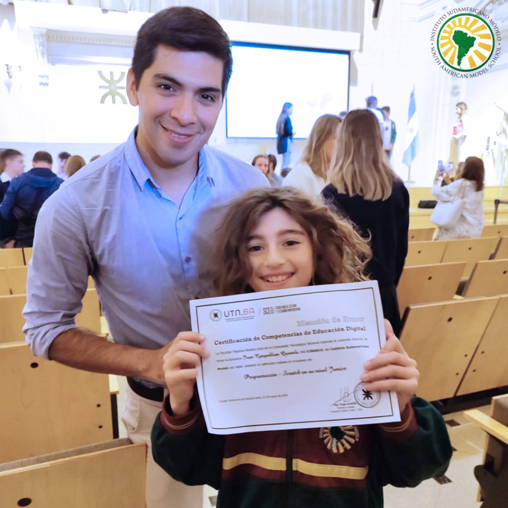 Entrega de menciones UTN – Instituto Sudamericano Modelo
